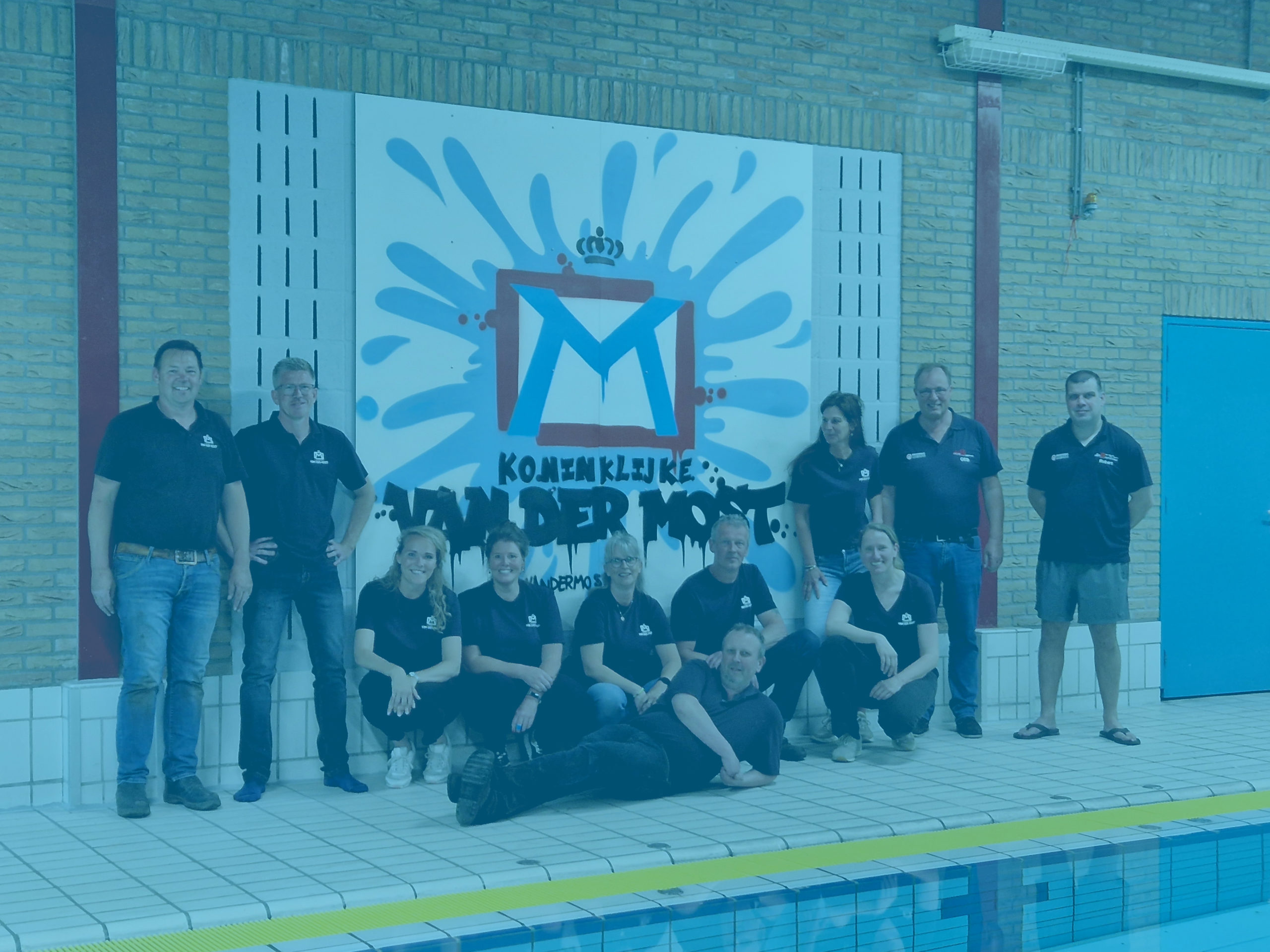 Koninklijke Van der Most sponsort Berghuizerbad - Koninklijke Van der Most